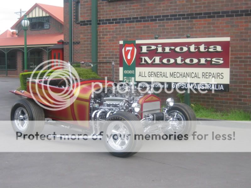 Hot Rods - Joe Pirotta & Charlie Caruana "Crimson Pirate" 60s Oz Hot ...